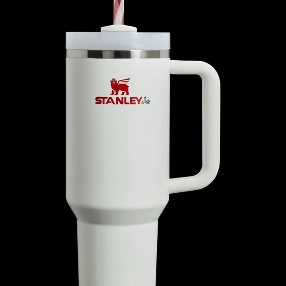 Stanley | Holiday | Stanley Mistletoe Twist Quencher Flowstate Tumbler ...